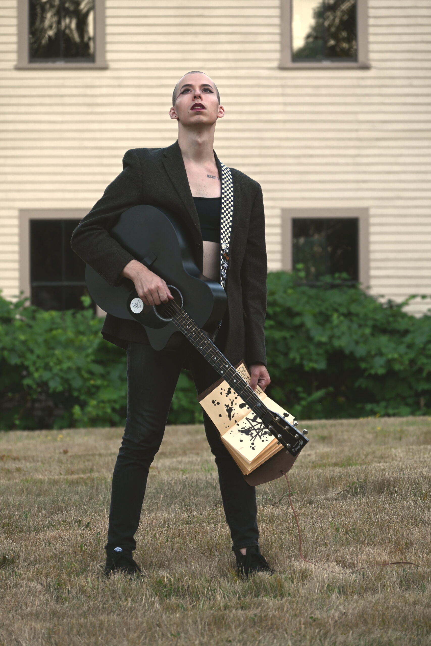 Photo Gallery – Captain Vampire